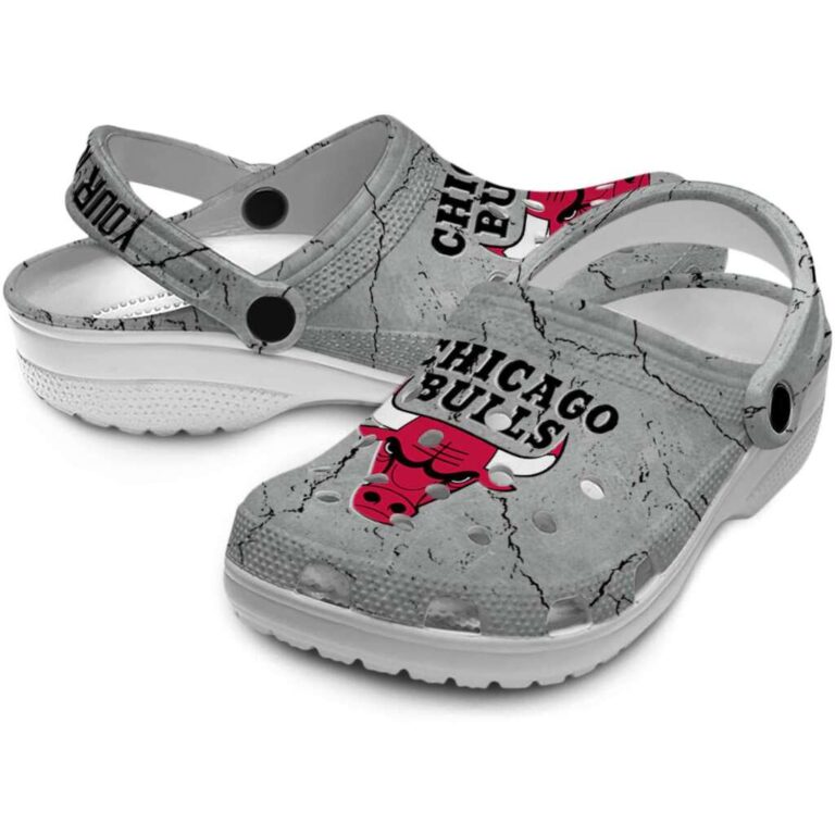 Personalized Chicago Bulls Cracked Texture Clog - VivaCrocs